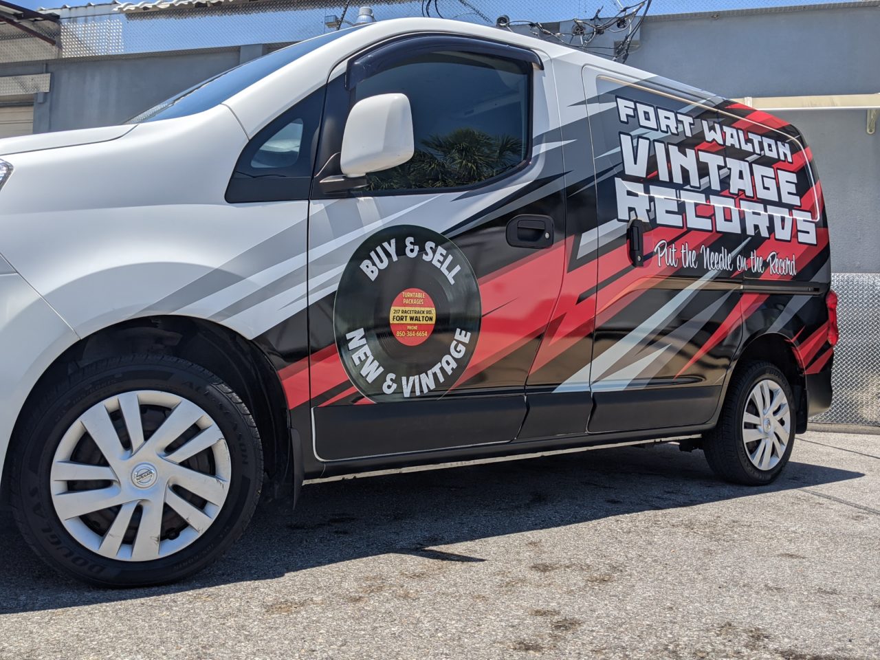 Full Vinyl Wrap with Custom Graphics | Fried Color